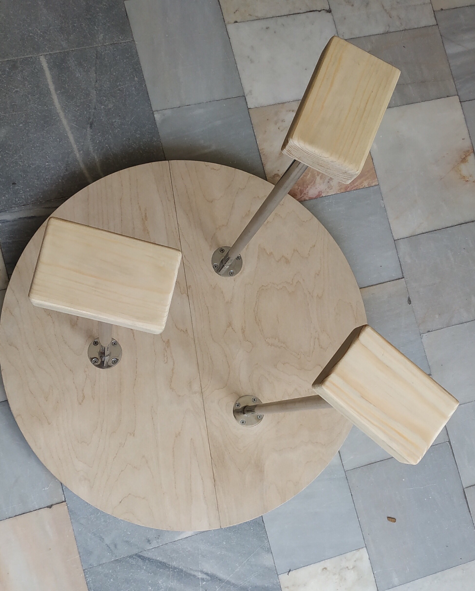 Hand balancing / Handstand and contortion – Red Circle Shop